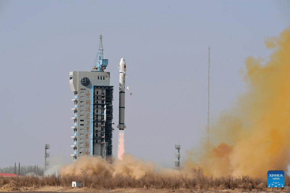 Chinese launch remote sensor satellite on Long March 2C - Seradata