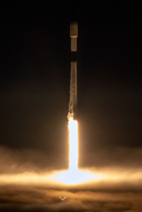 Falcon 9 launches 15 v2-Mini Starlink satellites from Vandenberg as ...