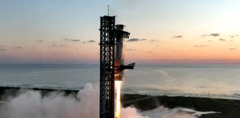 SpaceX catches Super Heavy booster in historic feat during IFT-5 ...